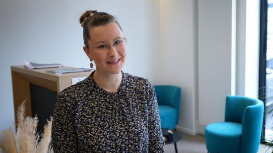 À la rencontre de Célia, notre rayonnante collègue – Fabribois